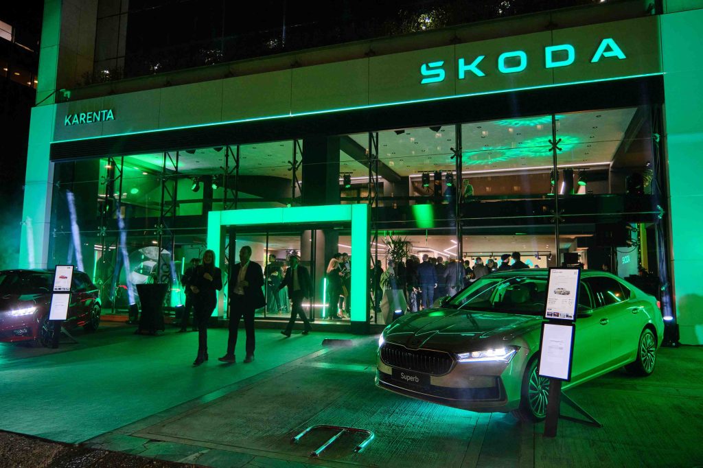 Skoda – Εγκαινίασε το πρώτο Digital Showroom στην Ελλάδα! - Εν Κινήσει